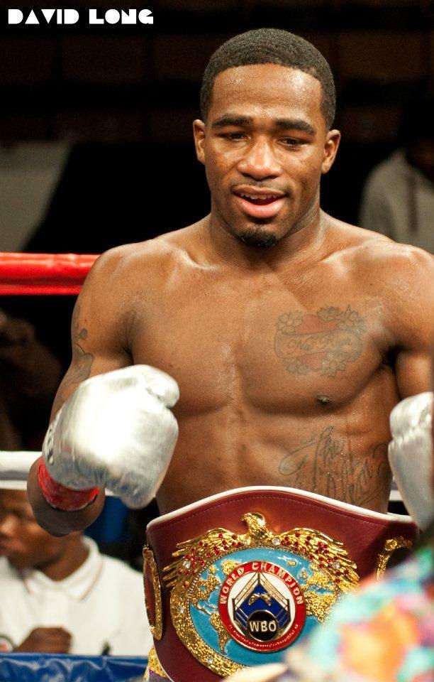 Adrien Broner ( @AdrienBroner ) vs Vicente Escobedo (@ChenteEscobedo ...