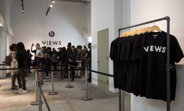 Drake Fans In NYC Laced With Free Merch At “Views From the 6” Pop-Up ...