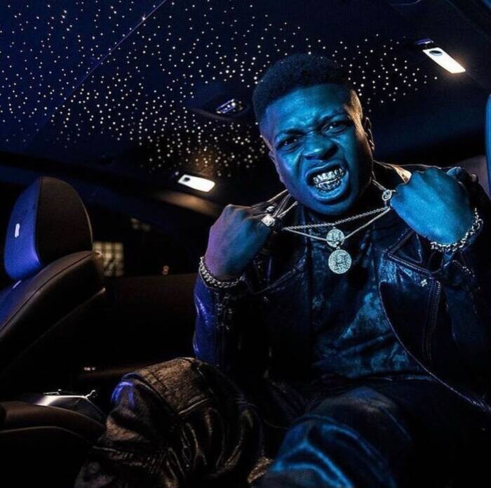 SWAGG IS BRINGING AN ALL NEW MEANING TO THE NAME WITH HIS ARTISTRY ...