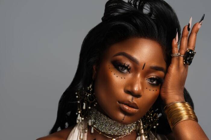 EFYA DEBUTS MY HELPER ‘OLUWA’ MUSIC VIDEO: A VISUAL ODE TO RESILIENCE ...